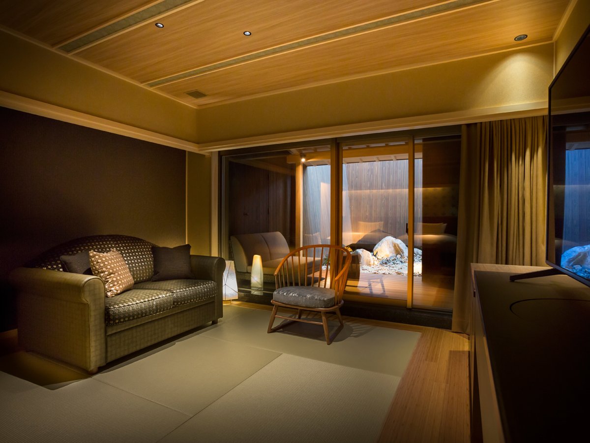 Hotel Yuraku Kyo-yasaka - Ryokans Rooms & Rates | Gion, Higashiyama ...